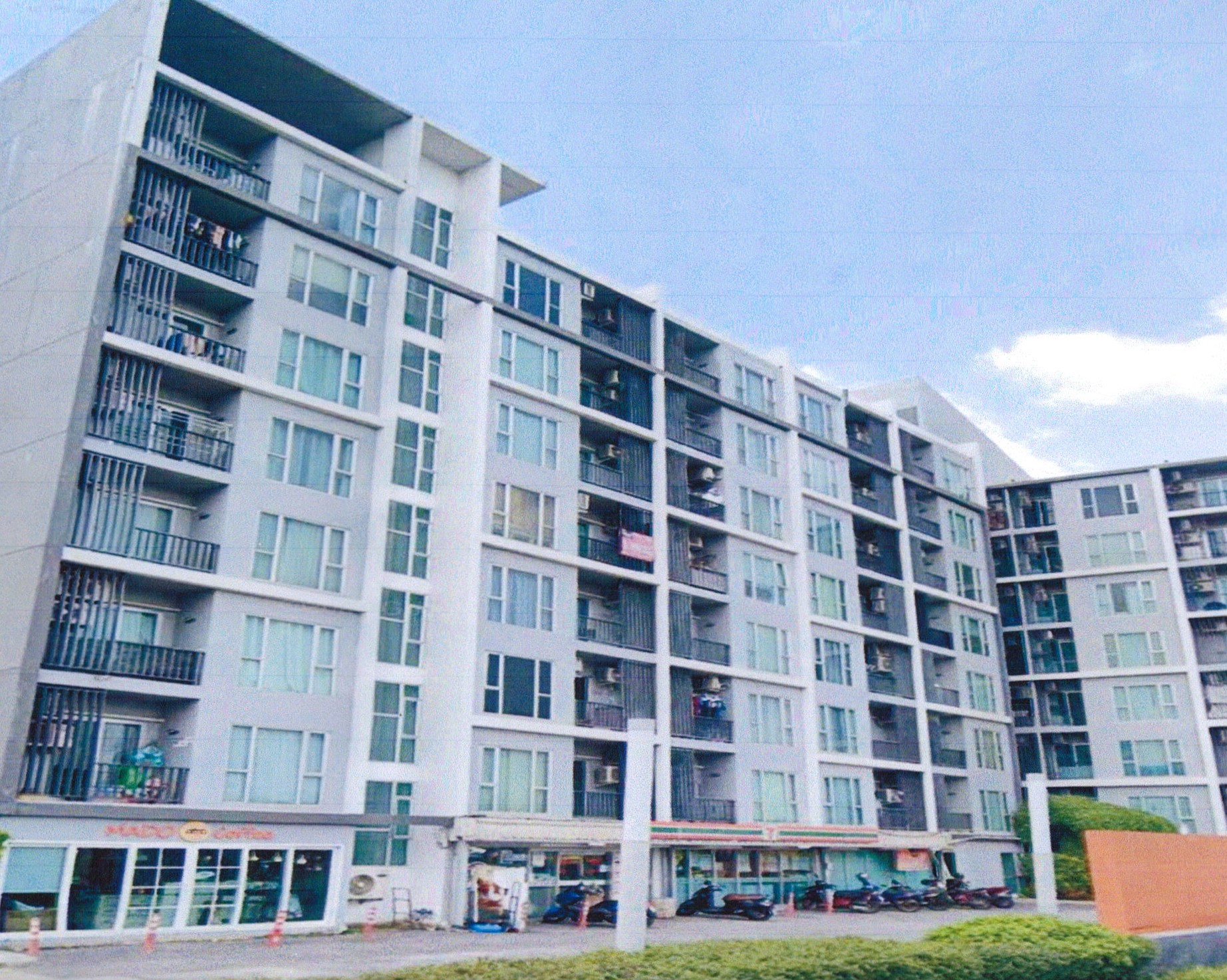 BAM | Bangkok Commercial Asset Management Public Co., Ltd. (BAM)